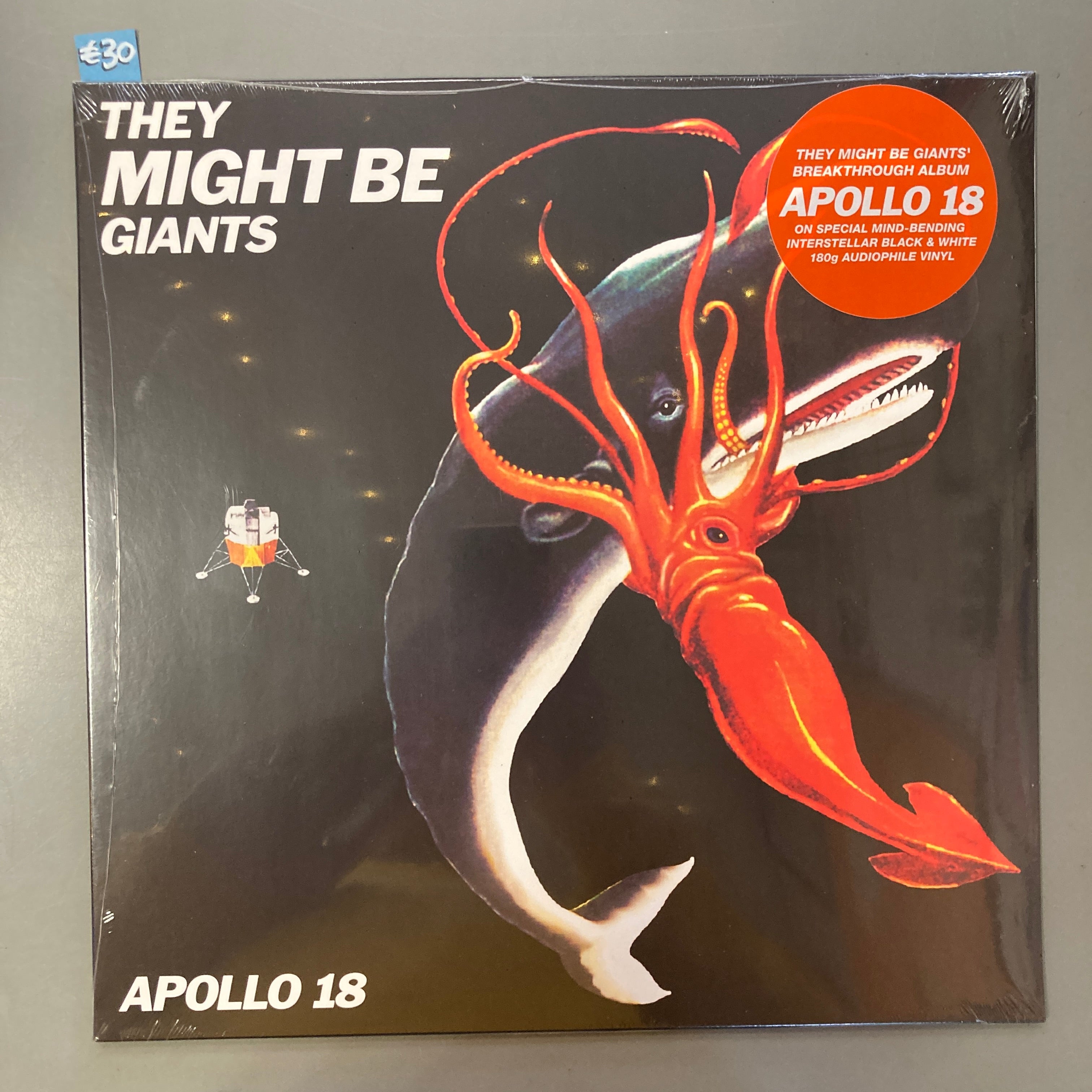 Apollo 18 (Vinyl) – Little Deer Comics